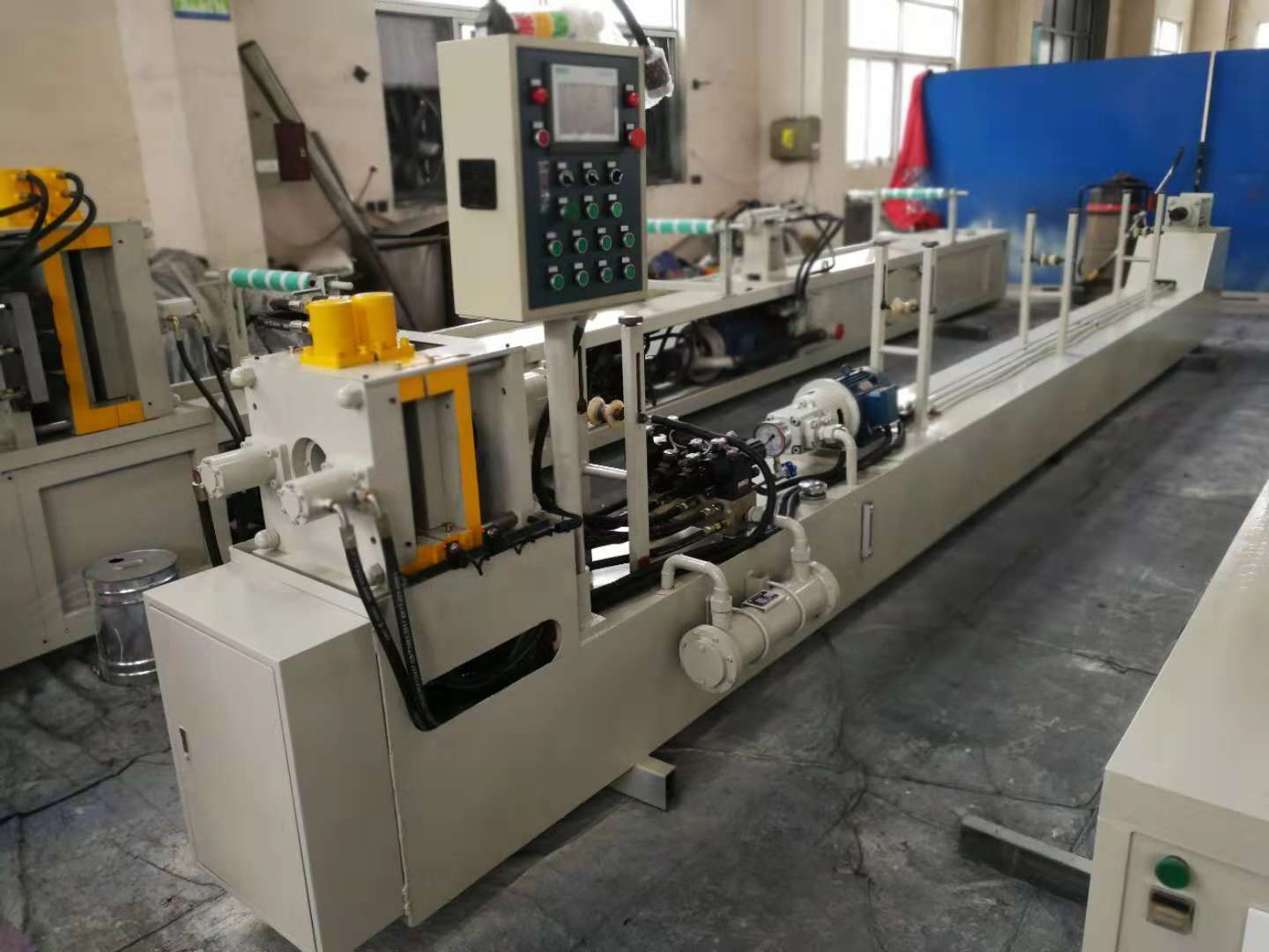 Hose elastomer forming machine - Comflex Industrial Co.,Ltd