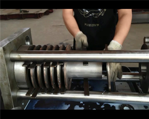 Manual set up bellow forming machine - Comflex Industrial Co.,Ltd